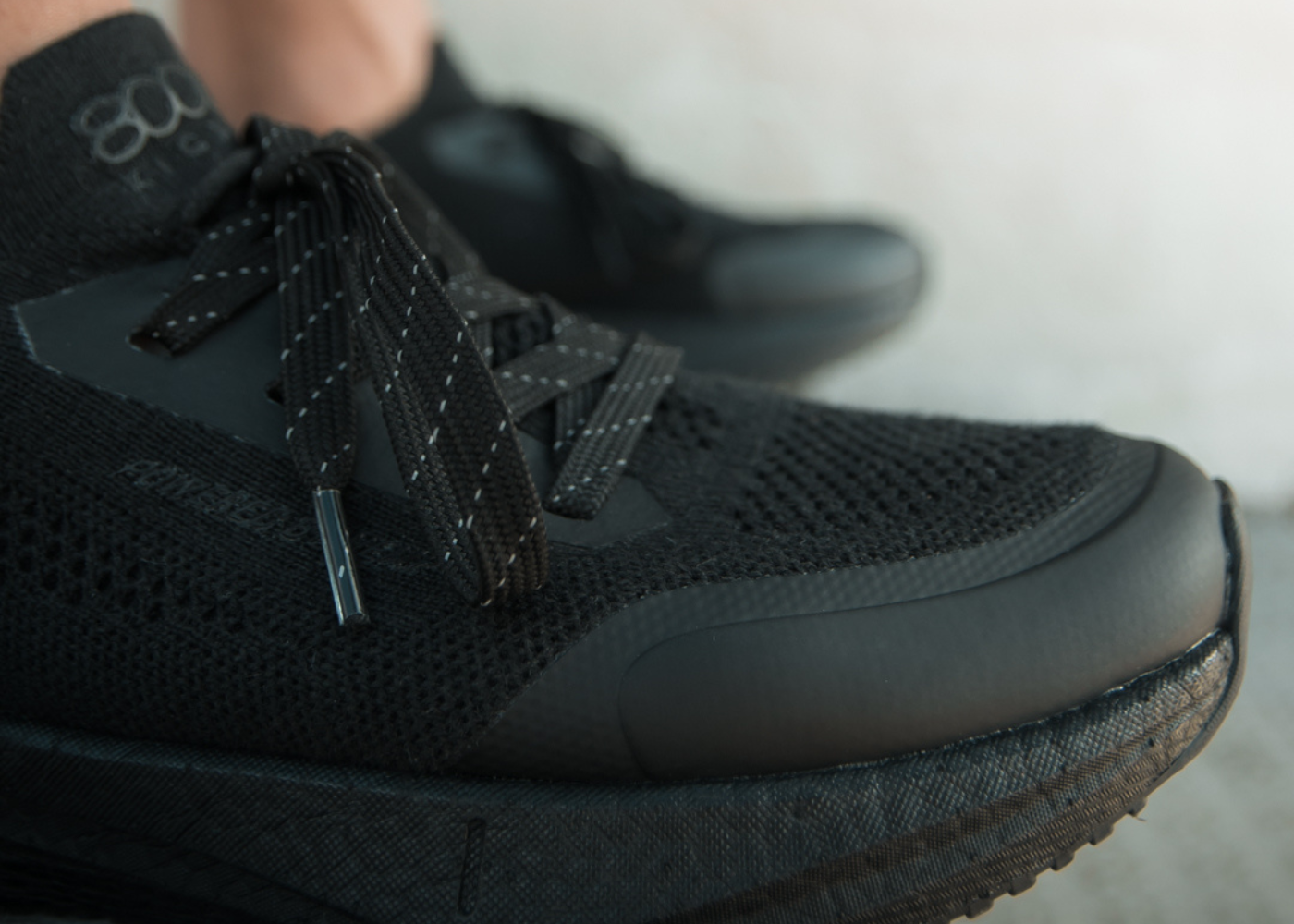 Hemp Runners for men in full black | Comfy and Breathable